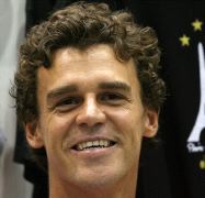 El tenista brasileño Gustavo 'Guga' ... | La Rioja